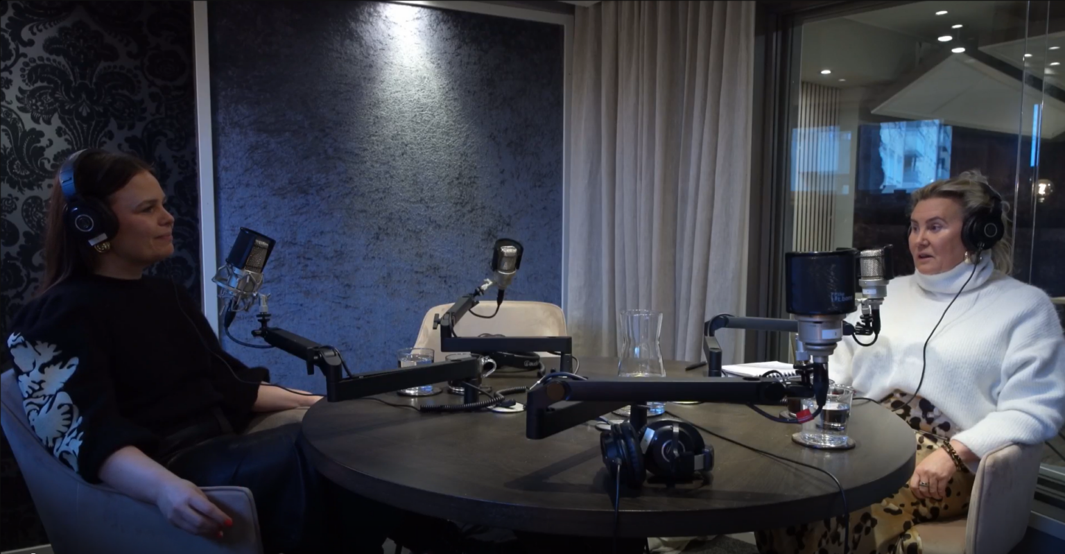 Hem - Atom Collaboration